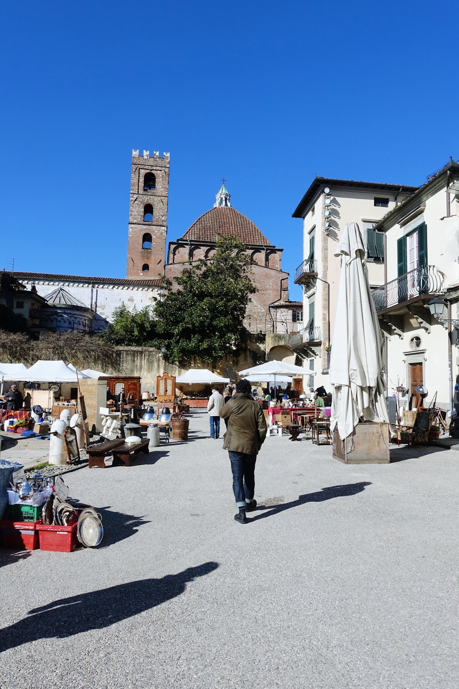 Lucca (Lukka). Atrakcje jednego z najpiękniejszych miast Toskanii - Wojażer
